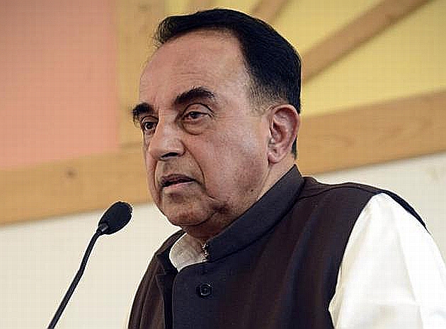 Swamy hands over records on Vadra link in land deal - IndiaVision India ...